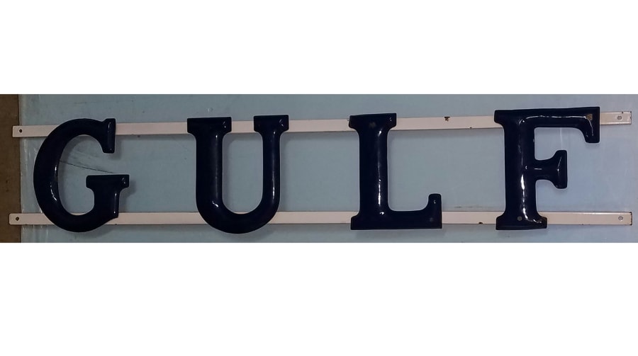 Gulf Porcelain Letters 22x66 at Kissimmee 2017 as M15 - Mecum Auctions