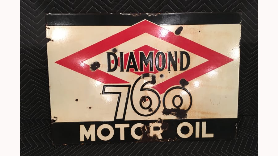 DX Diamond 760 Motor Oil Sign DSP 32x22 for Sale at Auction - Mecum ...