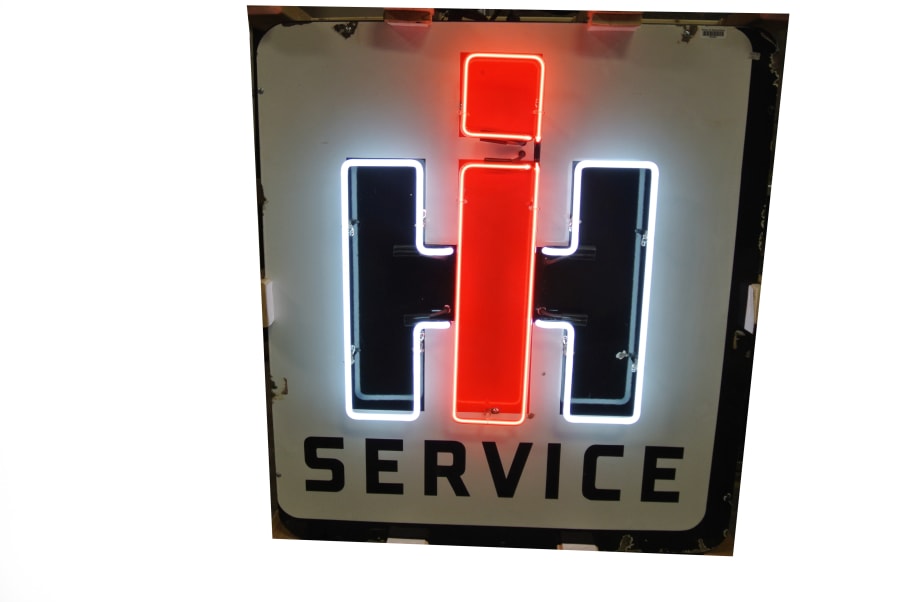 International Harvester Service Neon Sign SSPN at Kissimmee 2017 as ...