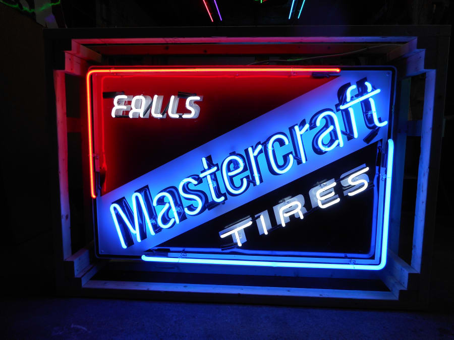 Mastercraft Tires Neon Sign SSTN 44x30 at Kissimmee 2017 as A29 - Mecum ...