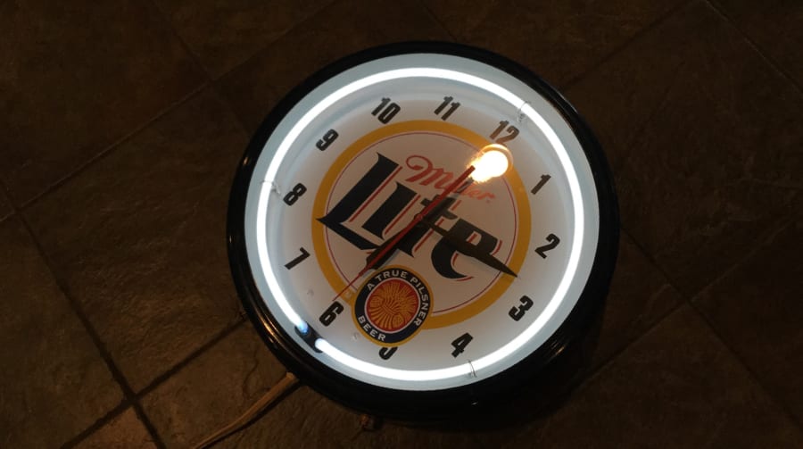 Miller Lite Neon Clock for Sale at Auction - Mecum Auctions