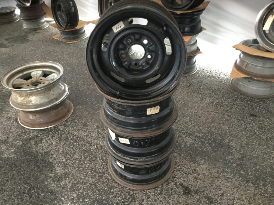 GM 15x7 and 14x6 Rally Wheels at Kissimmee 2017 as N112 - Mecum Auctions