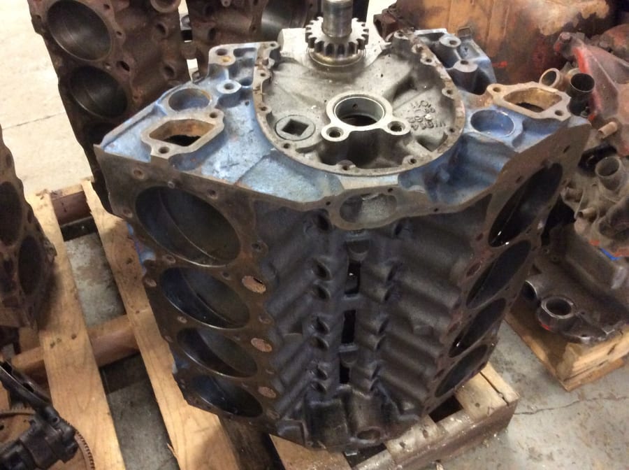 Chevrolet 409/409 HP QB-Code Engine Block at Kissimmee 2017 as Q120 ...