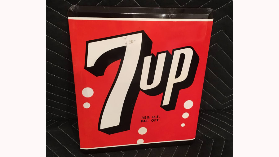 Nos 7up Sign SST 9x10 1940s at Kissimmee 2017 as M360 - Mecum Auctions