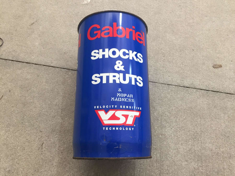 Gabriel Shocks And Struts Garbage Can at Kissimmee 2017 as N38.1 ...