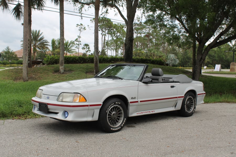 1987 Ford Mustang GT Convertible for Sale at Auction - Mecum Auctions