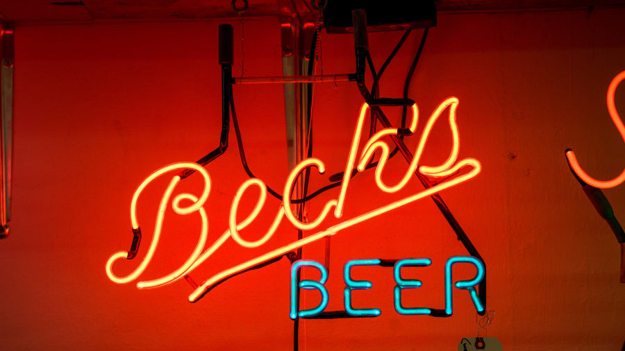 Beck's Neon Sign at Kissimmee 2018 as Z32 - Mecum Auctions