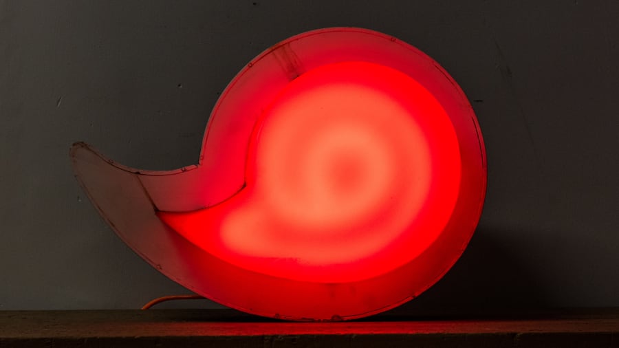 Salesman Sample Red Comma 19x27 at Kissimmee 2018 as Z116 - Mecum Auctions