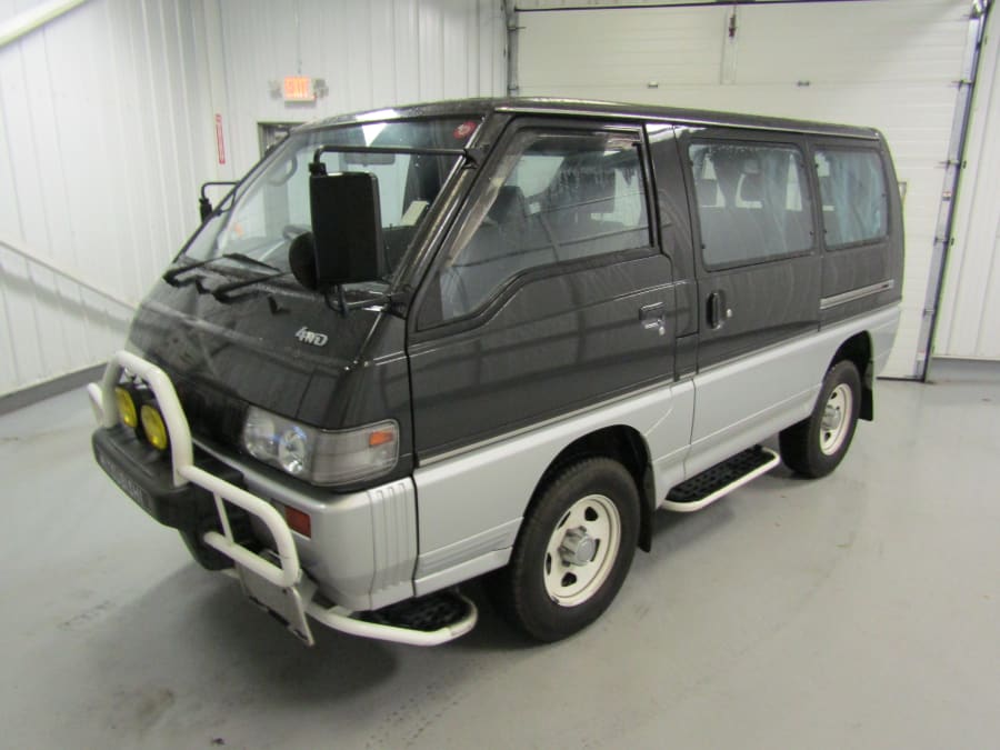 1991 Mitsubishi Delica for Sale at Auction - Mecum Auctions