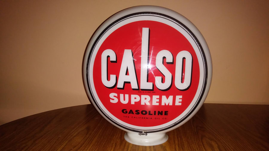 Calso Supreme Pump Globe With Gill Glass Frame for Sale at Auction - Mecum Auctions