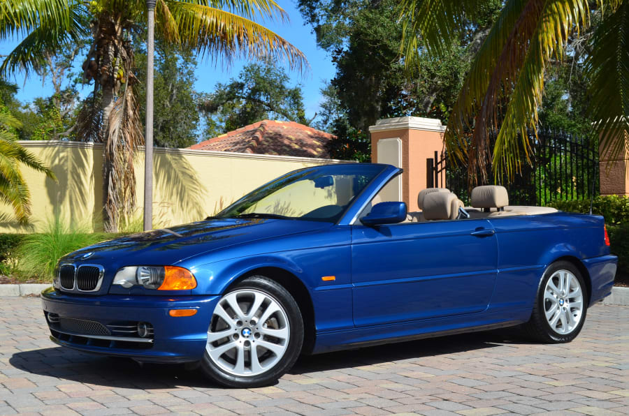 2003 BMW 330 Convertible for Sale at Auction - Mecum Auctions