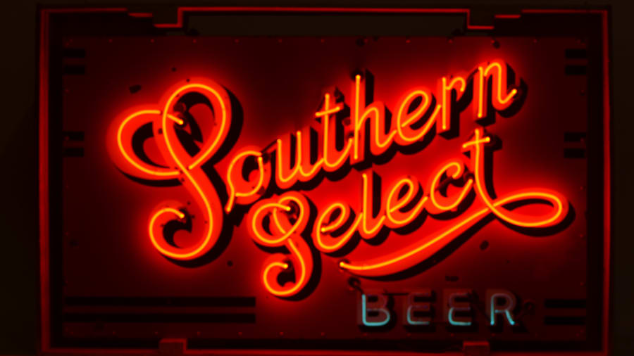 Southern Select Beer Sign at Kissimmee 2018 as Z517 - Mecum Auctions