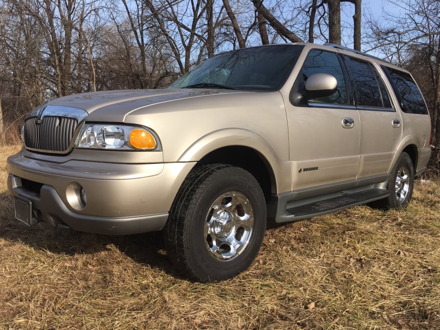 2001 Lincoln Navigator at Kissimmee 2019 as U217 - Mecum Auctions