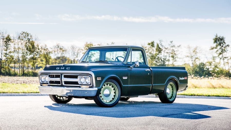 1972 GMC Sierra Grande Pickup at Kissimmee 2019 as F47.1 - Mecum Auctions