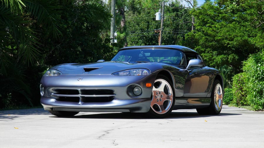 2000 Dodge Viper RT/10 Convertible at Kissimmee 2019 asT90.1 - Mecum ...