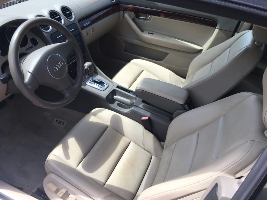 2004 Audi A4 Convertible Interior