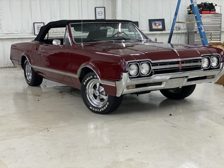 1966 Oldsmobile Cutlass Convertible at Kissimmee 2020 as K82 - Mecum ...