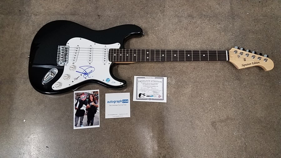 Electric Guitar Iron Maiden Steve Harris Autographed at Kissimmee 2020 ...