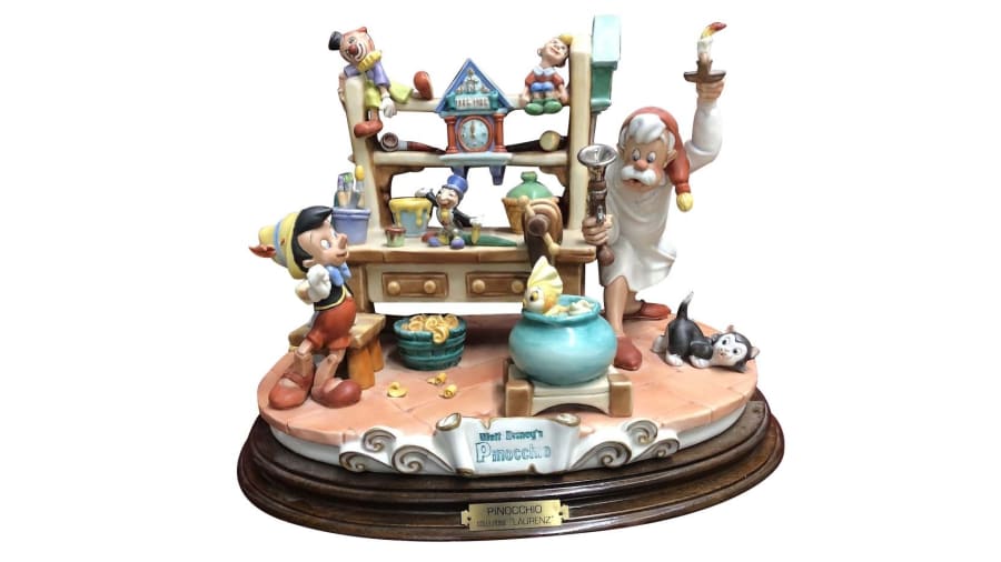 Pinocchio Walt Disney Porcelain Figurine 17.5x13x12.5 at Kissimmee 2020 ...