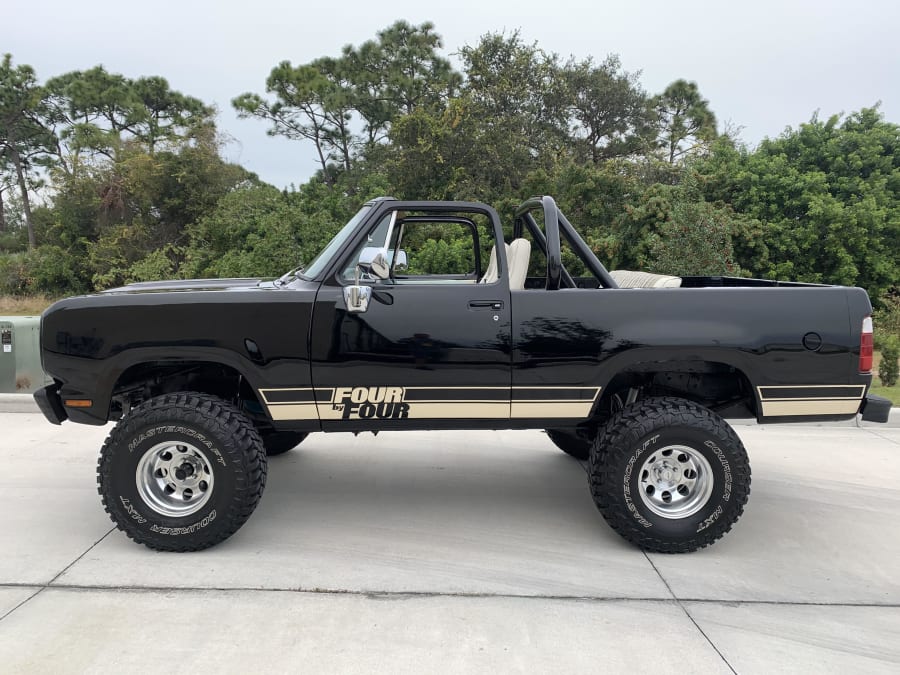 1977 Plymouth Trailduster for Sale at Auction - Mecum Auctions