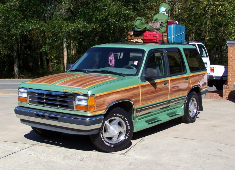 1994 Ford Explorer XLT for Sale at Auction - Mecum Auctions