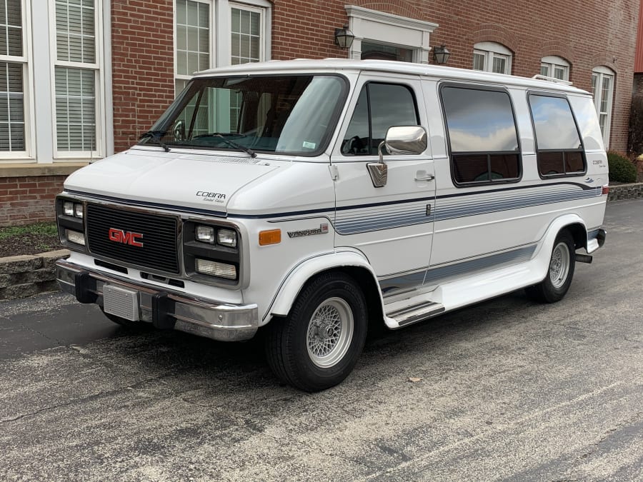 1995 GMC G2500 Conversion Van for Sale at Auction - Mecum Auctions