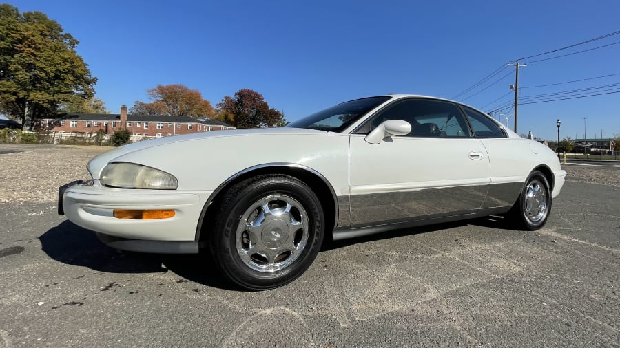 1998 Buick Riviera for Sale at Auction - Mecum Auctions