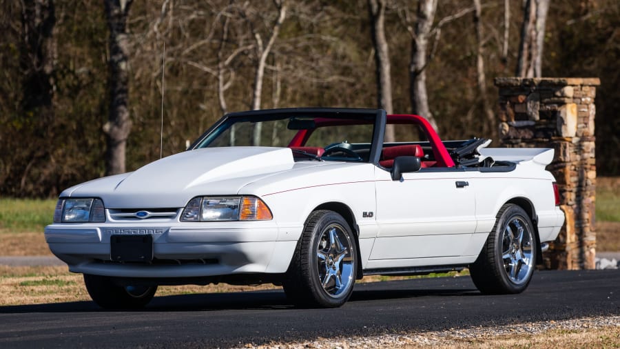 1990 Ford Mustang LX Convertible for Sale at Auction - Mecum Auctions