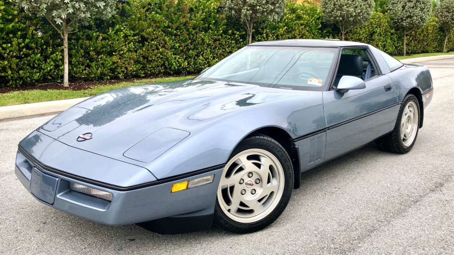 1990 Chevrolet Corvette Coupe at Kissimmee 2022 as G280 - Mecum Auctions
