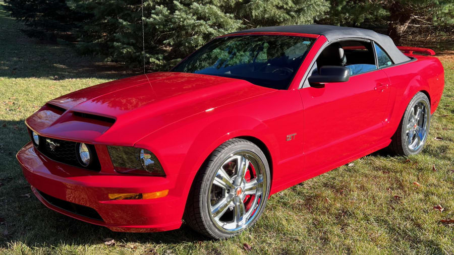 2006 Ford Mustang Convertible for Sale at Auction - Mecum Auctions