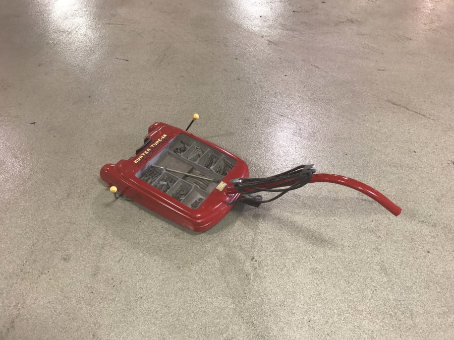 Hunter Tune-In 54x24x24 at Kissimmee Road Art 2019 as A401 - Mecum Auctions