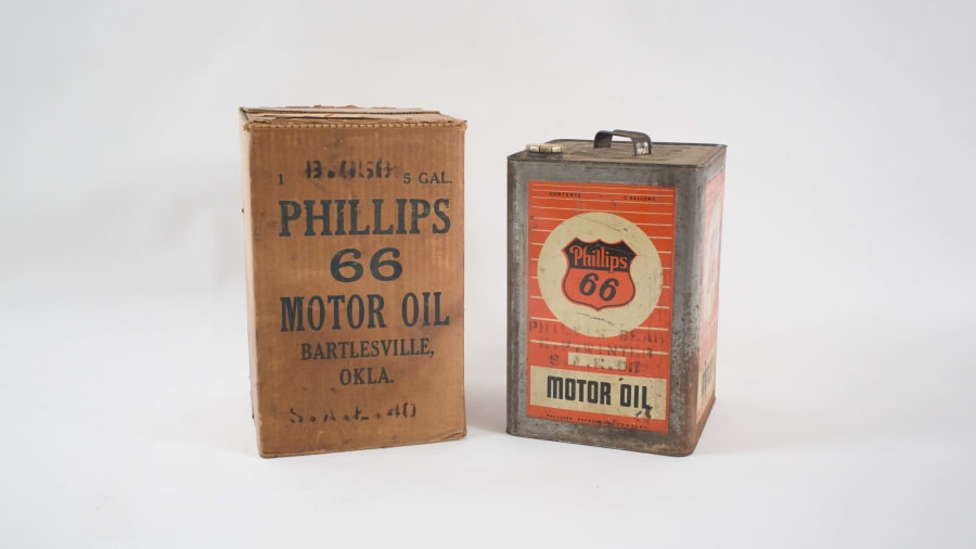Phillips 66 Motor Oil Can And Original Box 9x15x9 at Kissimmee Road Art ...