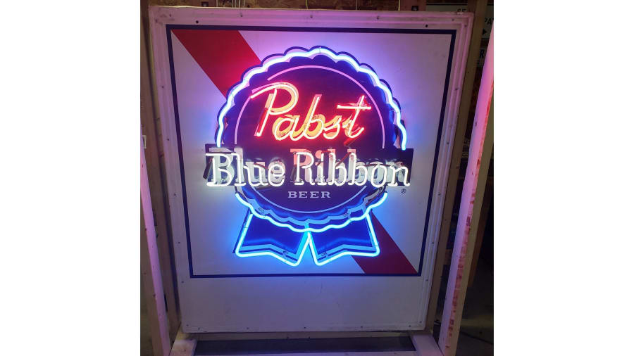 Pabst Blue Ribbon SSTN 41x51 at Kissimmee Road Art 2019 as N443 - Mecum ...