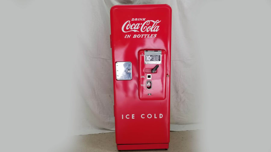 1950 Coca-Cola Cavalier C51 Machine 65x25x18 at Kissimmee Road Art 2019 ...