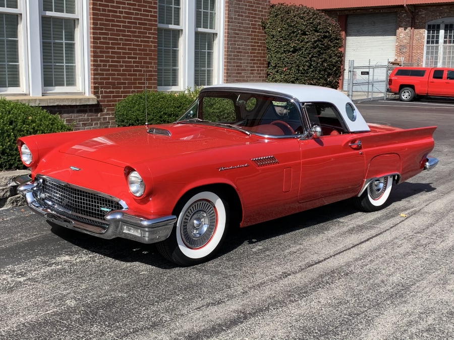 1957 Ford Thunderbird for Sale at Auction - Mecum Auctions