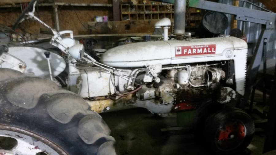 1950 Farmall C White Demonstrator for Sale at Auction - Mecum Auctions