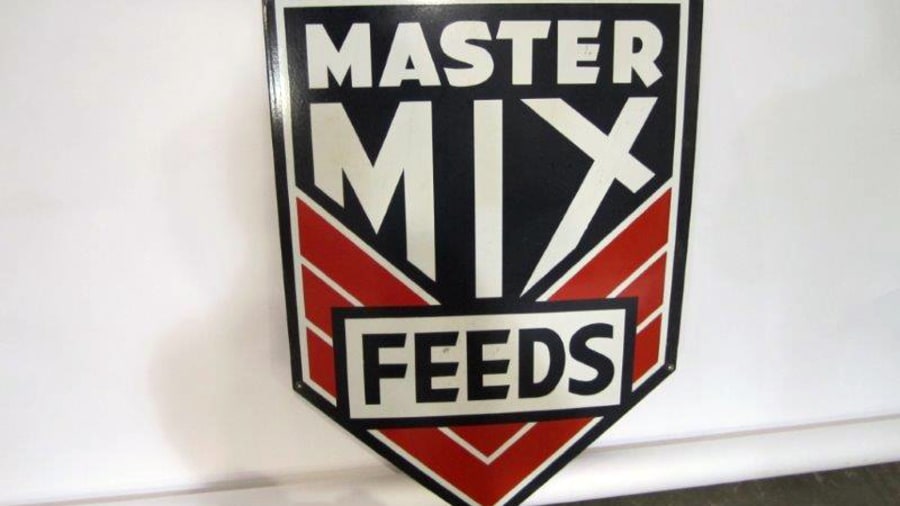 Master Mix SSP 40x28 at Gone Farmin' Tractor Spring Classic 2016 as ...