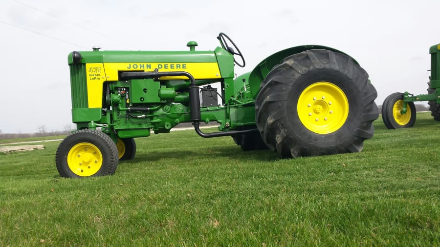 John Deere 435 for Sale at Auction - Mecum Auctions
