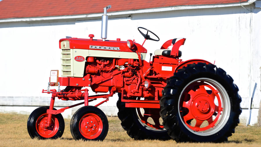 1958 Farmall 340 Hi Clear at Gone Farmin' Tractor Spring Classic 2016 ...