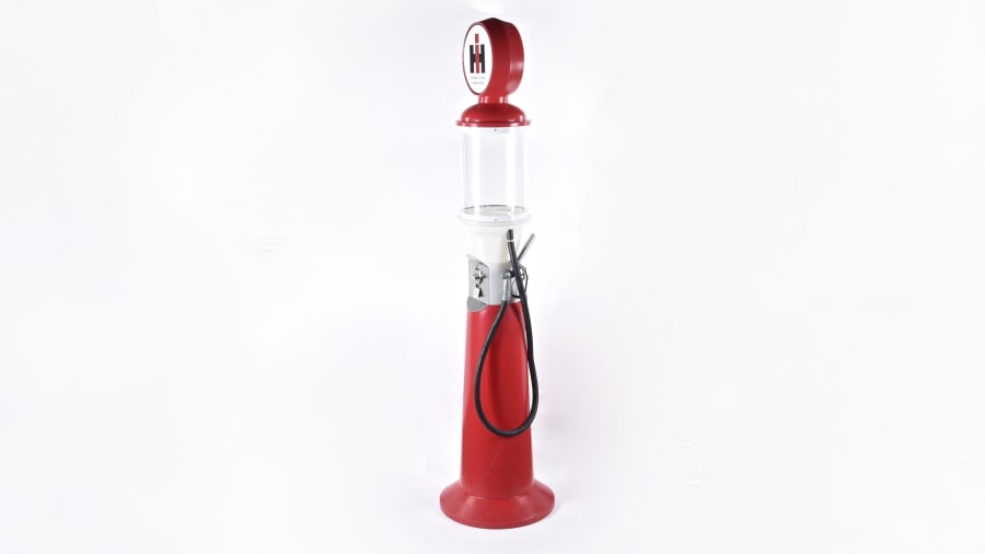 IH Gumball Machine 16x90x24 at Gone Farmin' Tractor Spring Classic 2016 ...