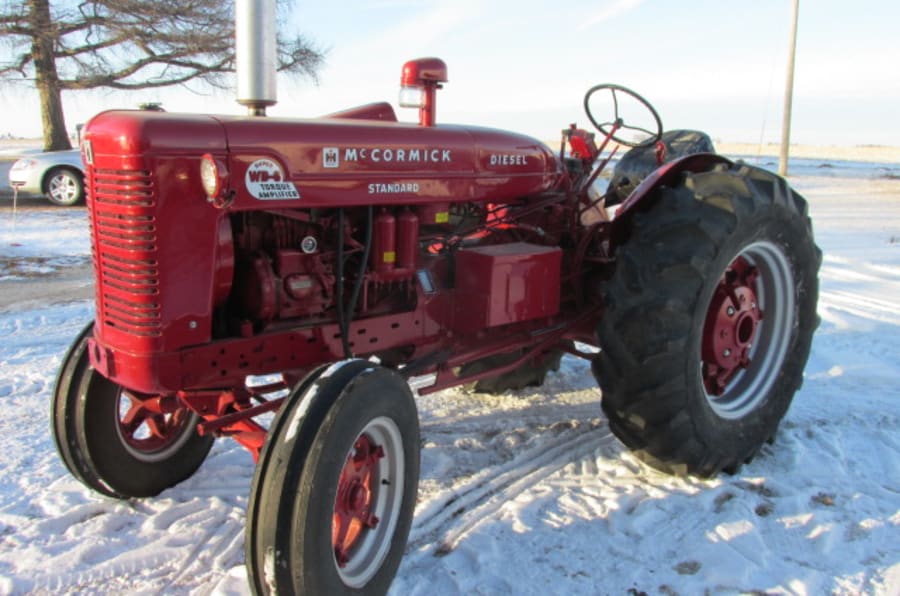 1954 International Super WD6 TA at Gone Farmin' Spring Classic 2017 as ...