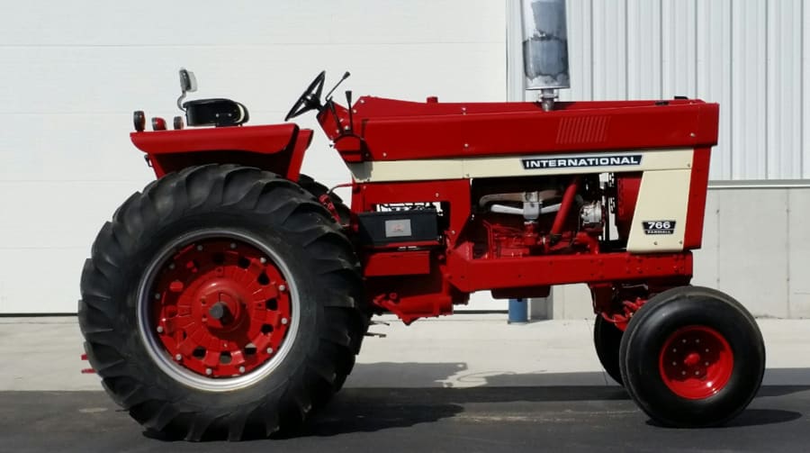 International 766 Row Crop for Sale at Auction - Mecum Auctions