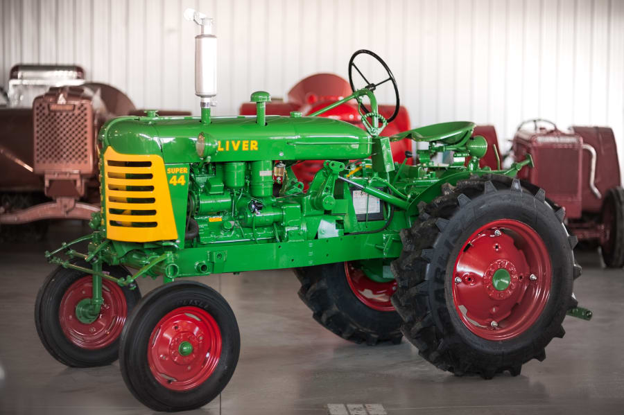 Oliver Super 44 Offset for Sale at Auction - Mecum Auctions
