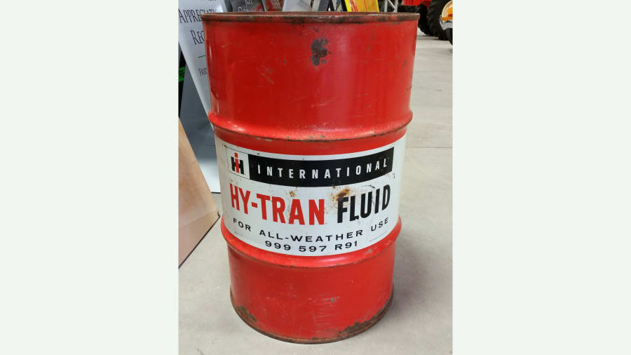 IH HY Tan 55 Gallon Drum at Gone Farmin' Spring Classic 2017 as M230 ...
