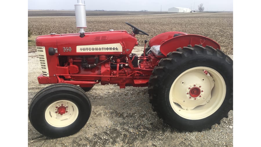 1957 IH 350 Utility for sale at Gone Farmin' Spring Classic 2018 as F13 ...