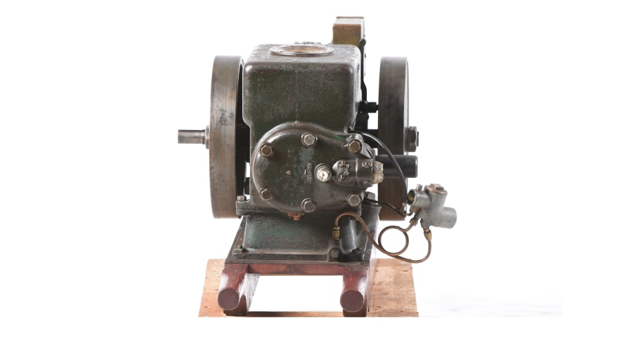 Massey Harris 2 Hp Engine at Gone Farmin' Spring Classic 2018 as M152 ...