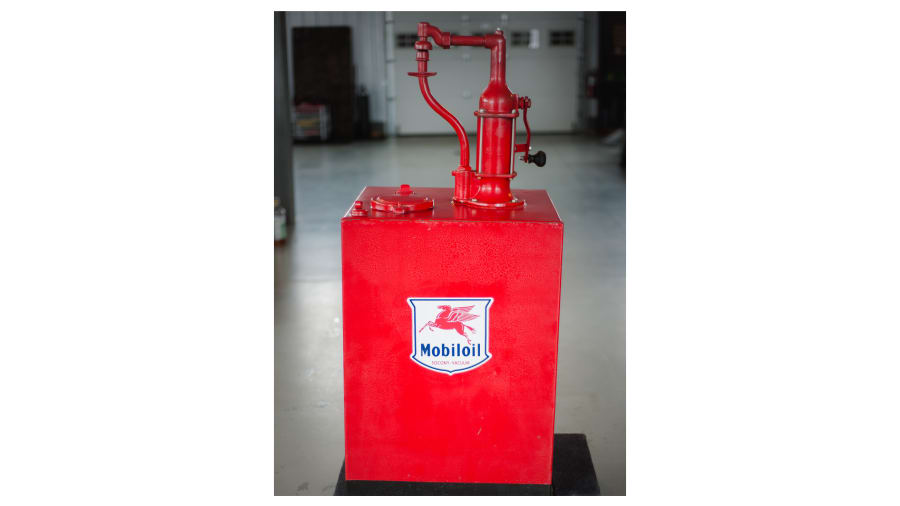 Mobil Oil Lubester 22 X 32 for Sale at Auction - Mecum Auctions