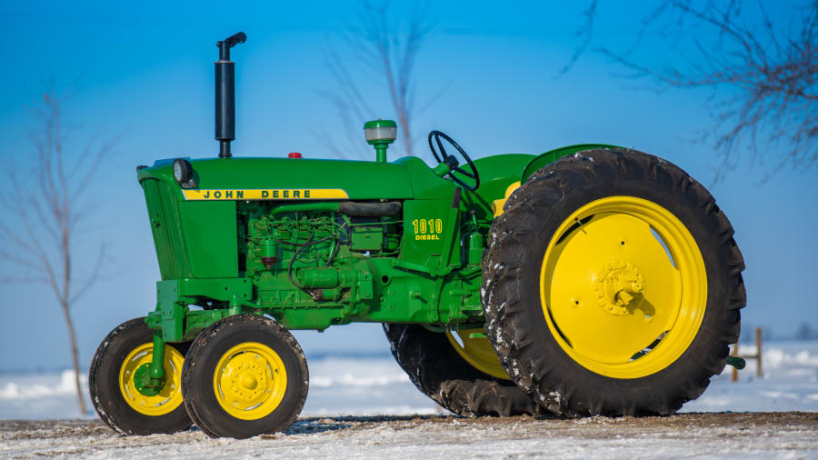 1965 John Deere 1010 Diesel at Gone Farmin' Spring Classic 2018 as S134 ...
