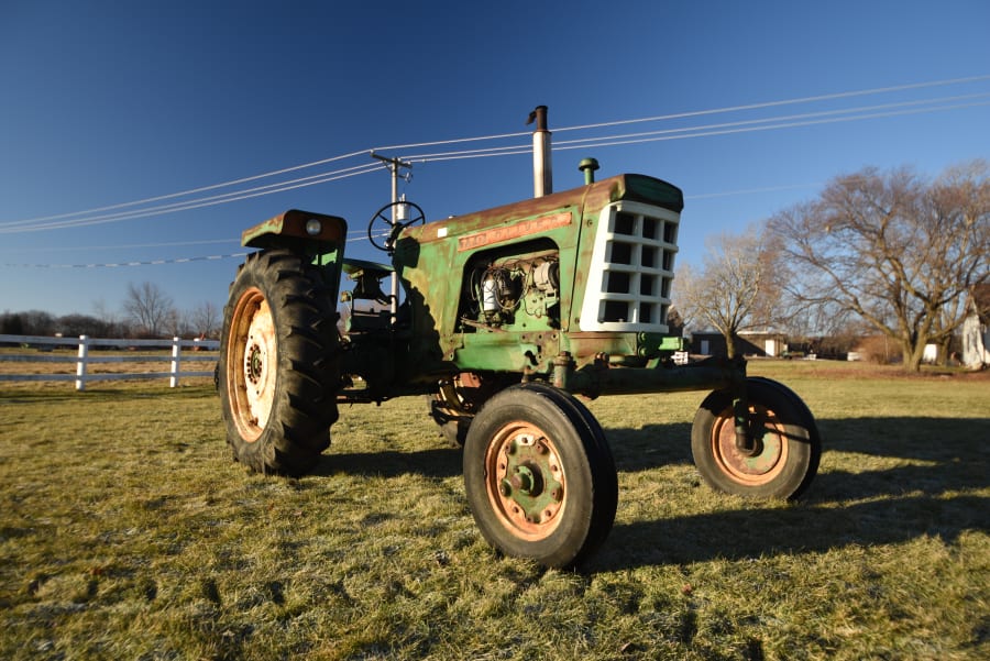 1966 Oliver 770 at Davenport 2019 as F169 - Mecum Auctions