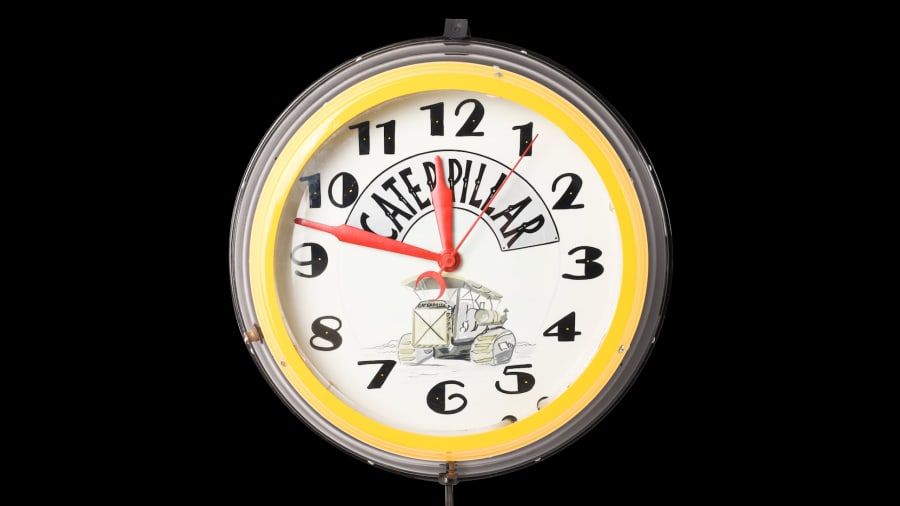 Original Caterpillar Neon Clock 23x5 at Davenport 2019 as M42 - Mecum ...